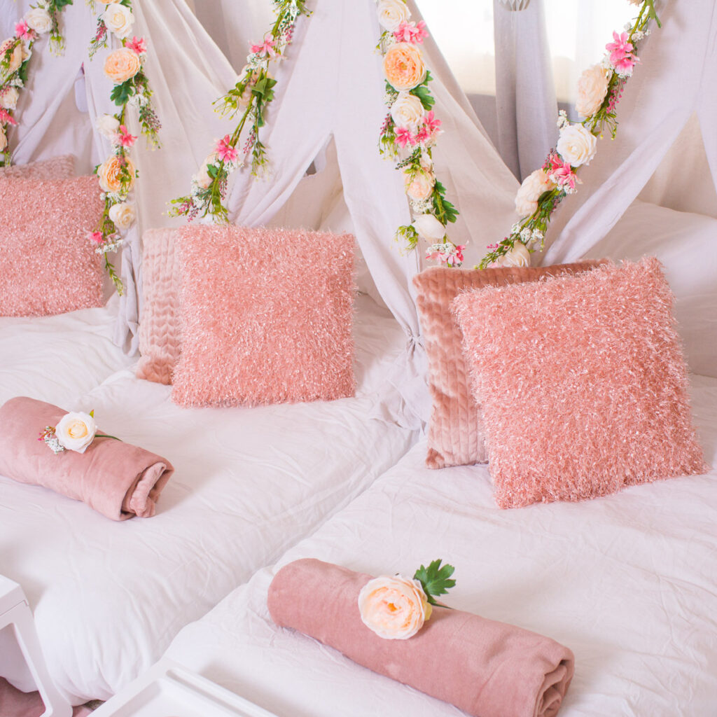 Pretty in Pink - The Sleepover Party